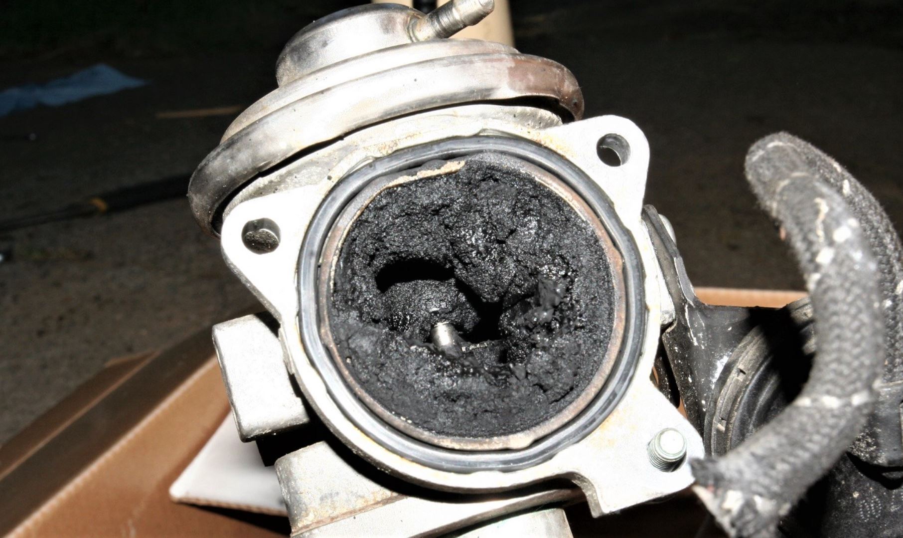 EGR valve breakdowns and repair
